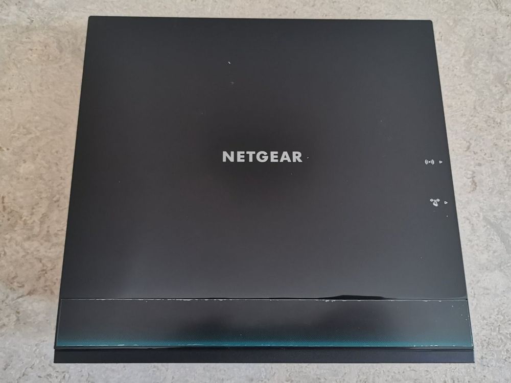 Netgear R6100 AC1200 WLAN Router USB (Gebraucht) in Zürich für CHF 10 ...