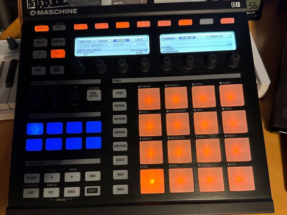 Native Instruments Maschine MK1 (Gebraucht) in Uster für CHF 50 – mit ...