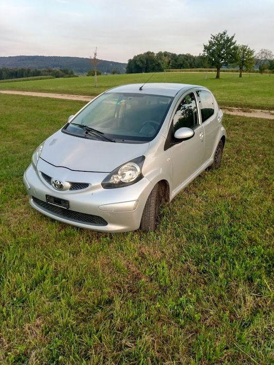 Auto Mit 4 Turen