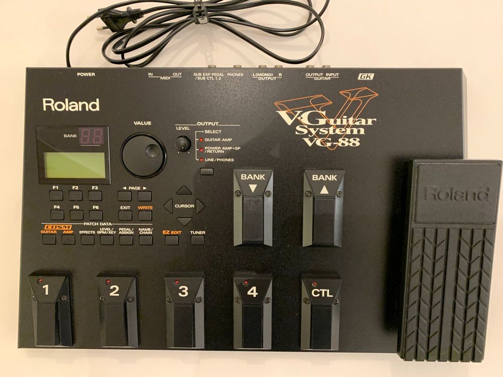 Roland VG-88 V-Guitar System Modeling Gitarren Pre-Amp | Kaufen auf Ricardo