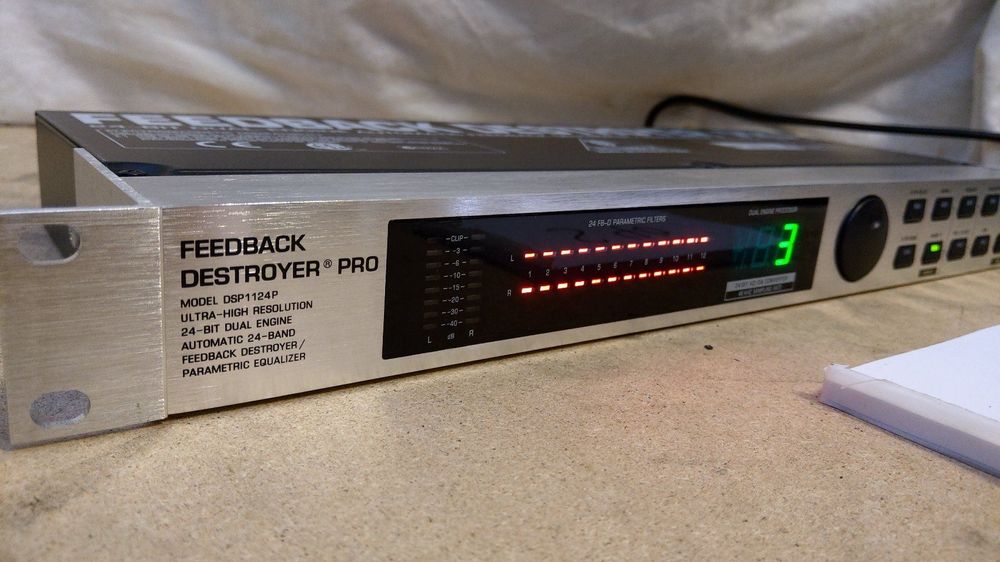 Feedback Destroyer Pro (S40) (Gebraucht) in für CHF 69 – mit Lieferung ...