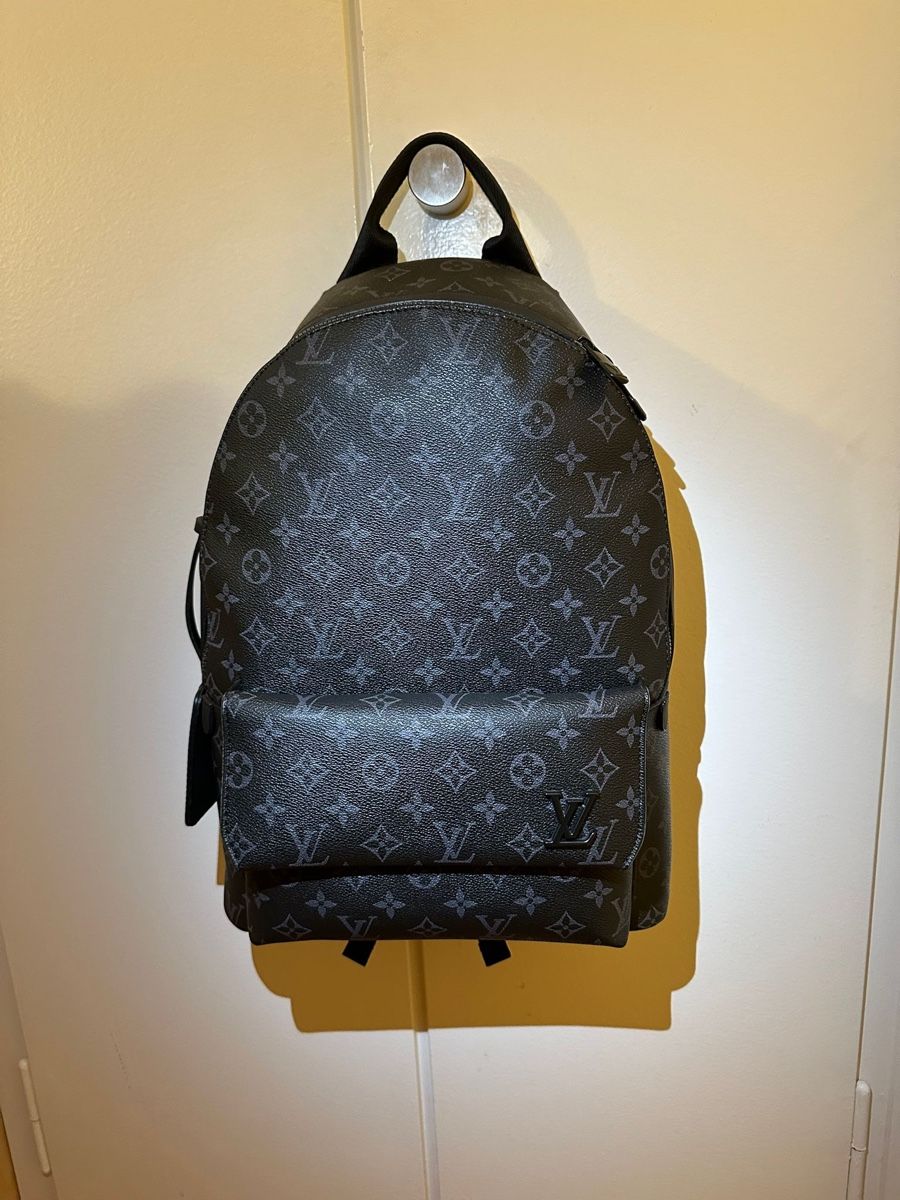 Louis Vuitton Monogram Shadow Leather Backpack - Black! (Neu (gemäss ...