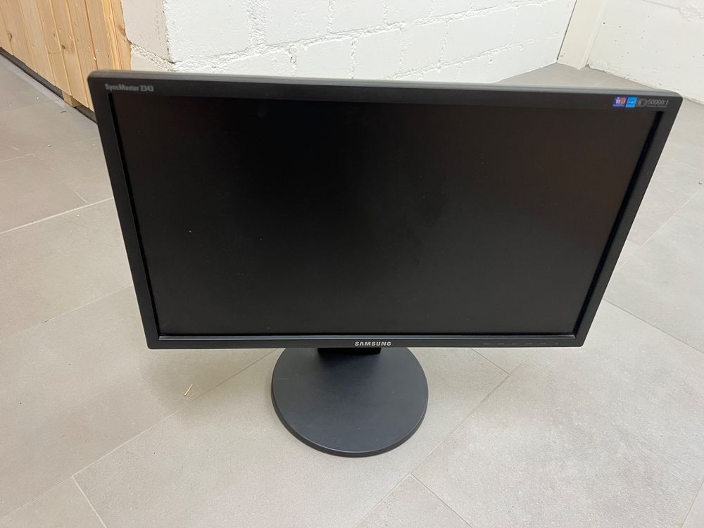 Samsung Monitor Syncmaster 2343 (Gebraucht) in Zürich für CHF 29 – nur ...