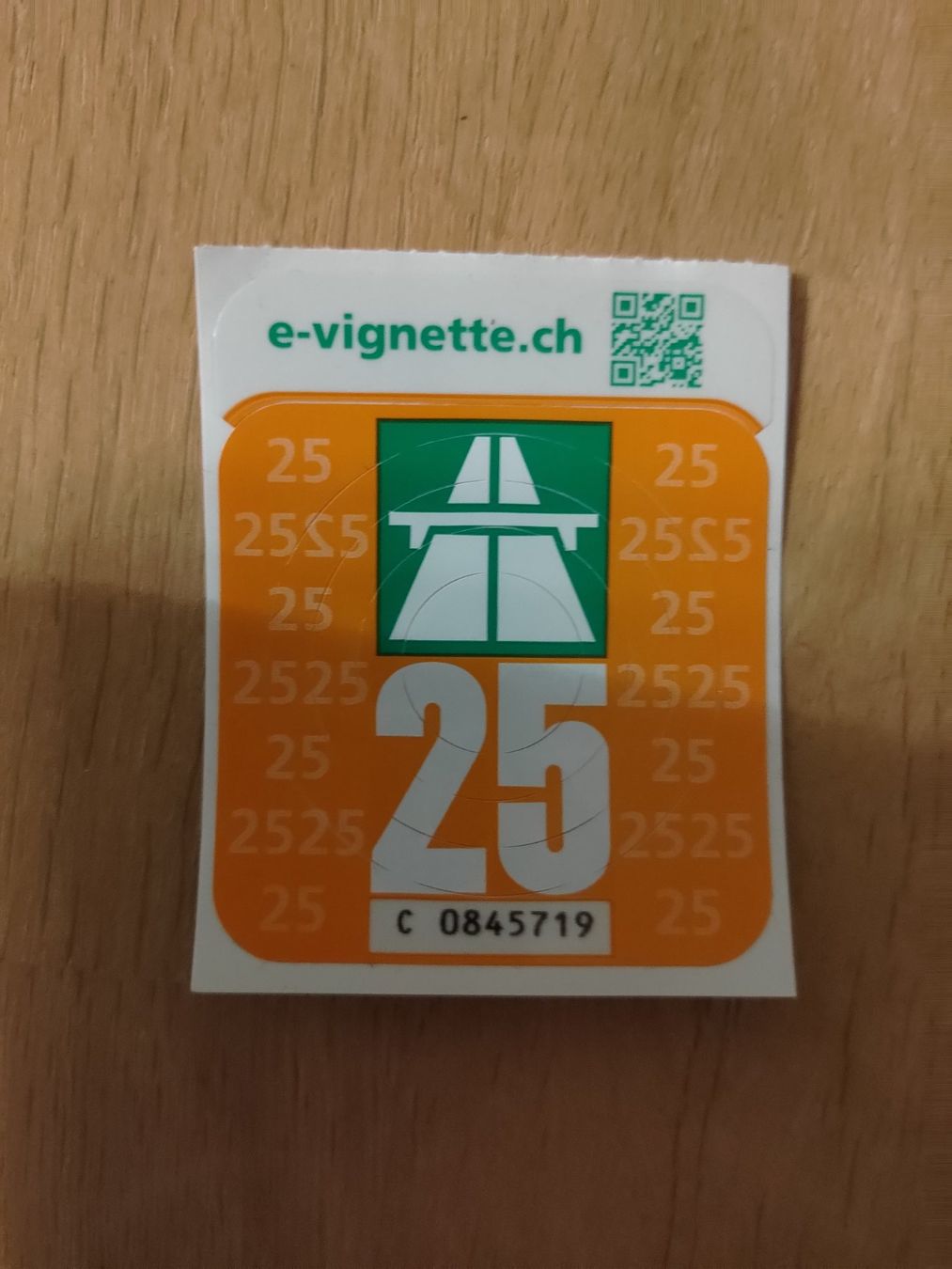 Autobahn Vignette 2025 Schweiz - Gültig bis 31.01.2026 (Neu (gemäss ...
