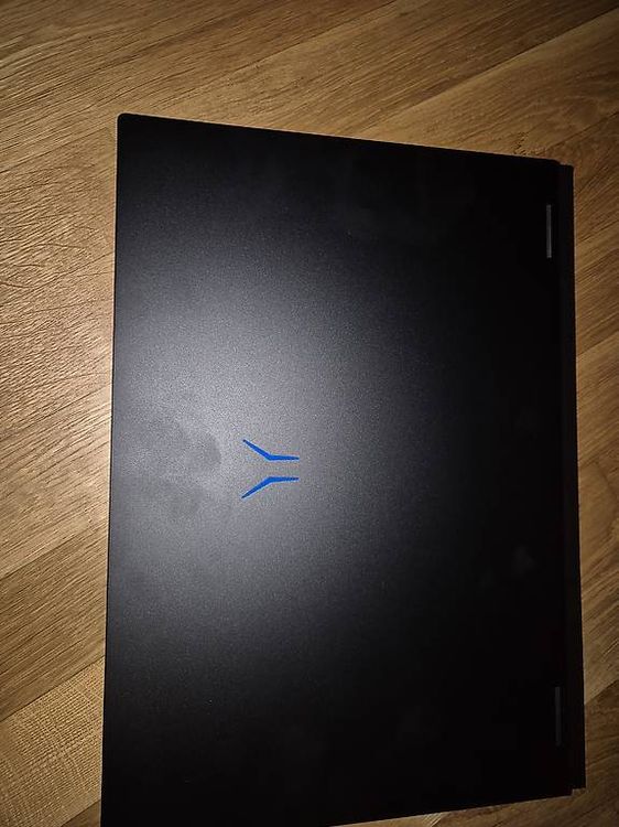 Notebook Beast 18 X1 (MD62730) RTX 5090 (Gebraucht) in Niederweningen ...