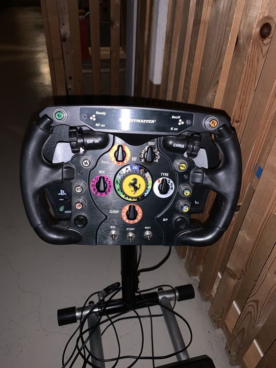 Ferrari F1 Wheel Add-On für Thrustmaster T300, T500 & RX (Gebraucht) in ...