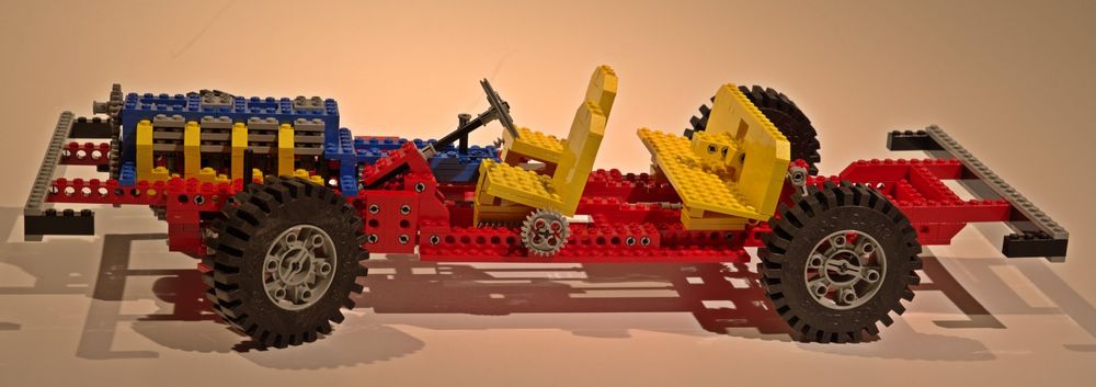 Lego Technic 853 Auto Chassis | Kaufen auf Ricardo