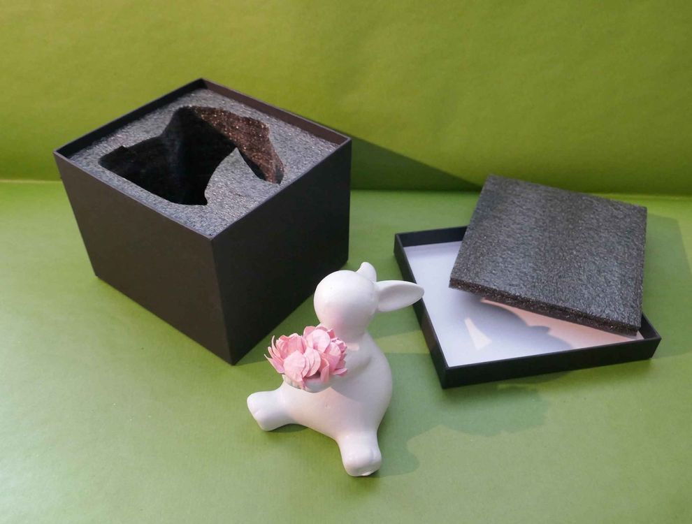 Ostergeschenk - weisser Hase sitzend (Neu und originalverpackt) in ...