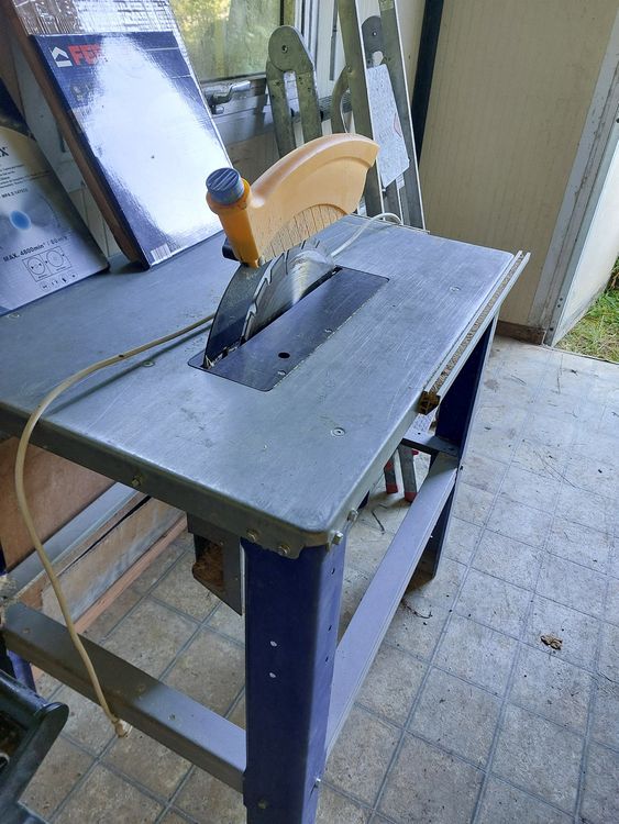 Tischkreissäge mit zwei Ferrex Sägeblätter | Kaufen auf Ricardo
