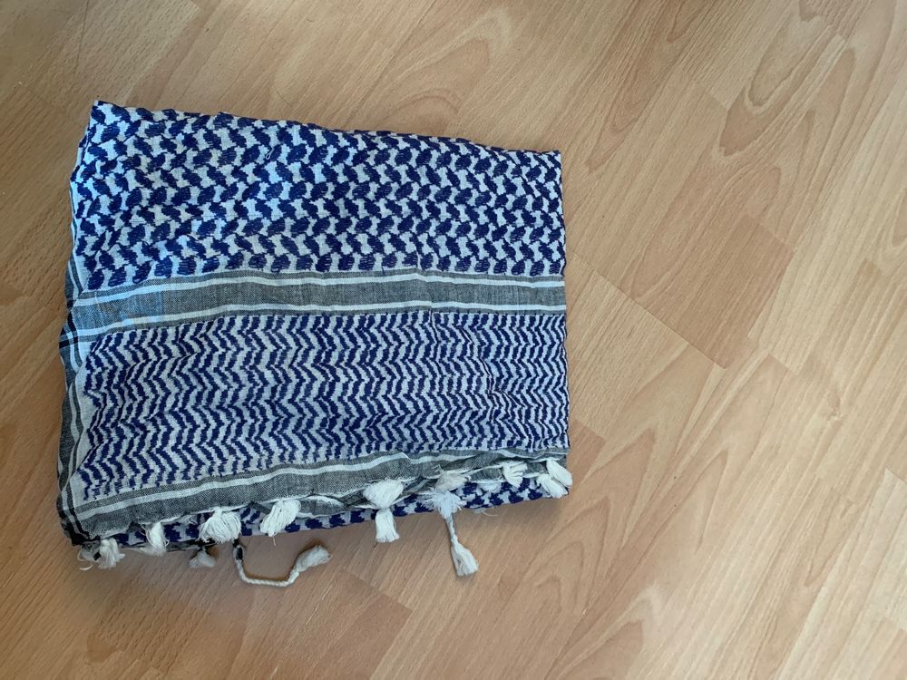Grand foulard - Shemagh bleu vintage (D'occasion) à MEYRIN pour CHF 5 ...