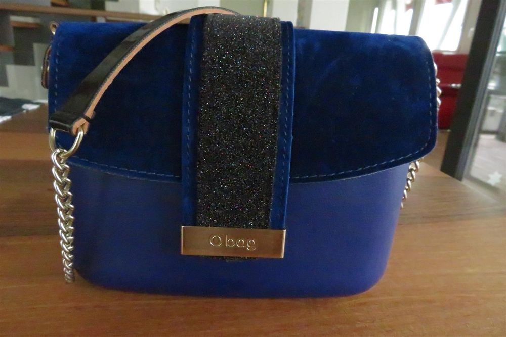 Obag Pocket Shoulder Handtasche (Neu (gemäss Beschreibung)) in Wil ZH ...