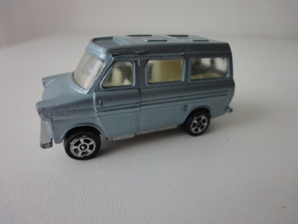 50.) Corgi Juniors - Ford Transit Caravan | Kaufen auf Ricardo