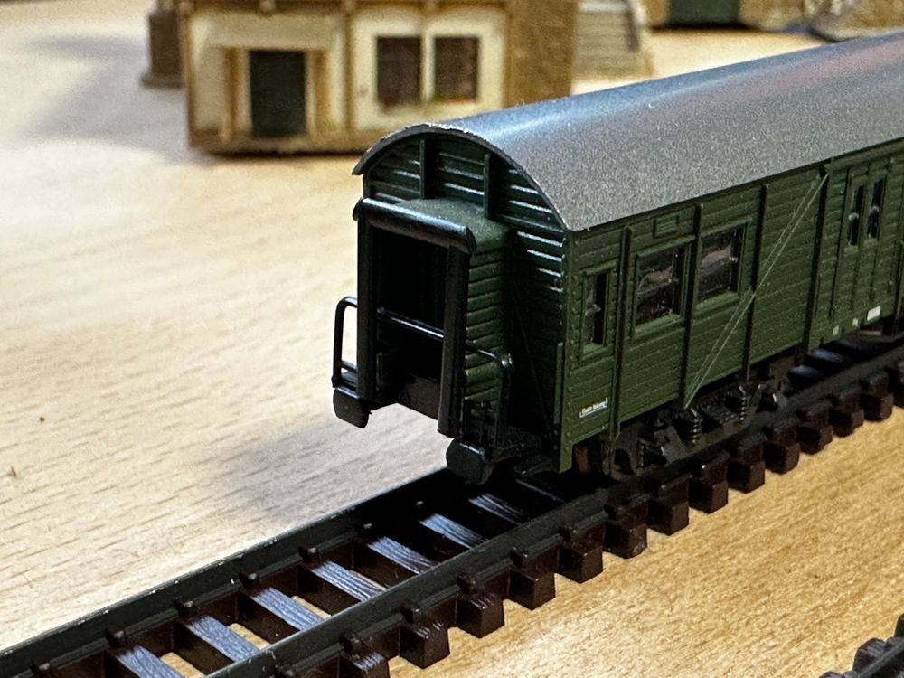 Roco N Gepäckwagen 508092-11463-8 der DB in EVP RI6798 (Gebraucht) in ...