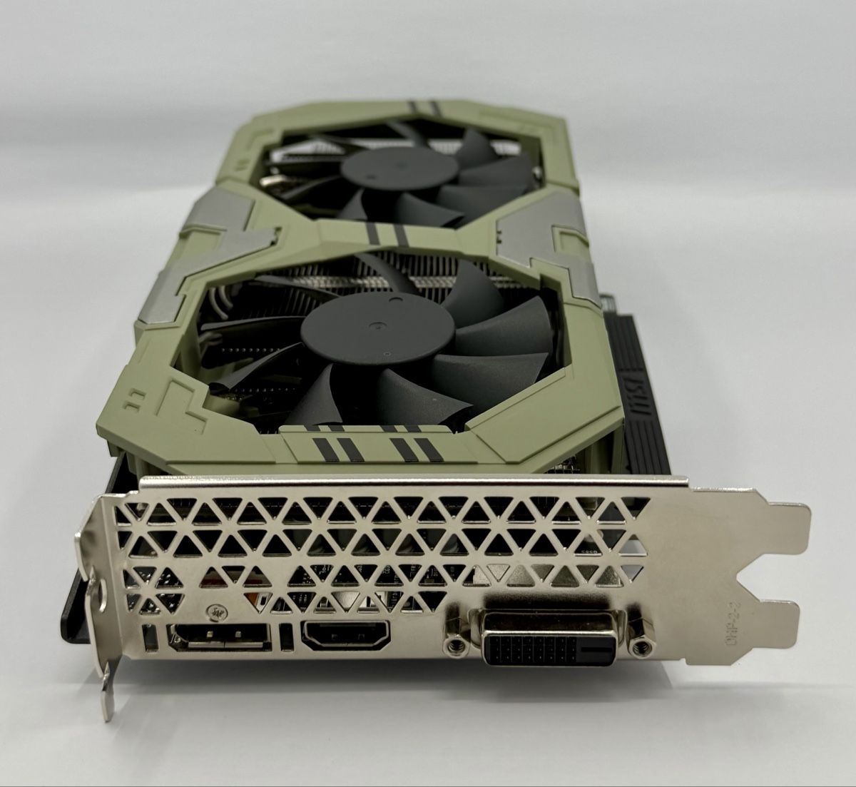 GeForce GTX 1050 Ti 4GB - Äusserlich neuwertig - als DEFEKT (Defekt) in ...