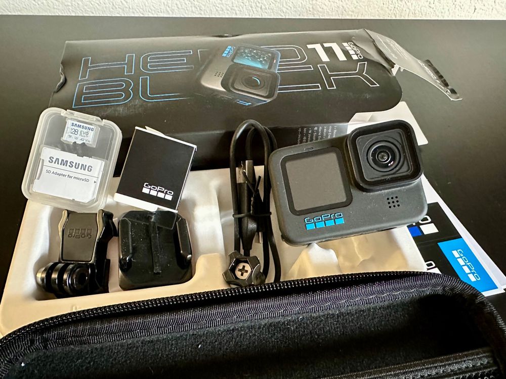GoPro Hero11 + 128 GB + Dual Battery Charger (Neu (gemäss Beschreibung ...