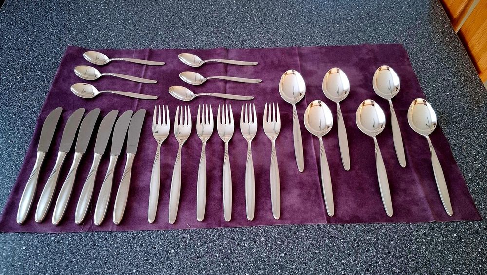 Silberbesteck Set 6-teilig (Gebraucht) in Huttwil für CHF 65 – mit Lieferung auf Ricardo kaufen