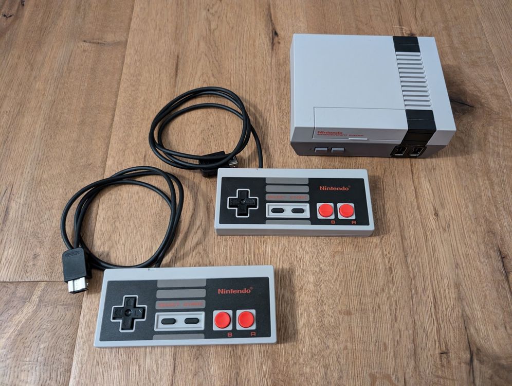 Nintendo Classic Mini NES (Gebraucht) in Uster für CHF 60 – mit ...