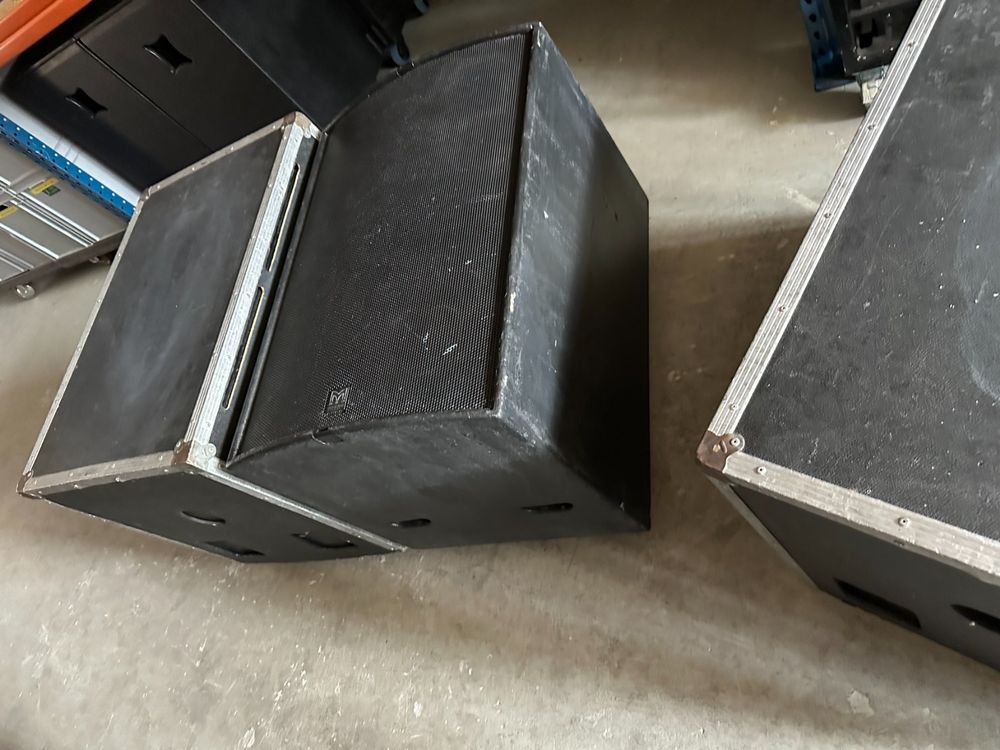 2 Stück Subbässe Martin Audio WS2A (Gebraucht) in Langenthal für CHF ...