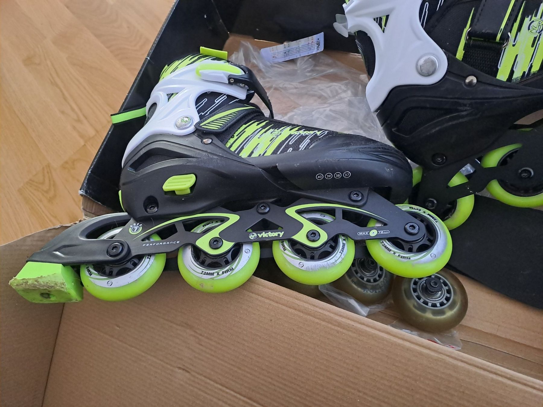 Inlineskates Victory Gr.37-40, inklusive Ersatzrollen. Top! (Gebraucht ...
