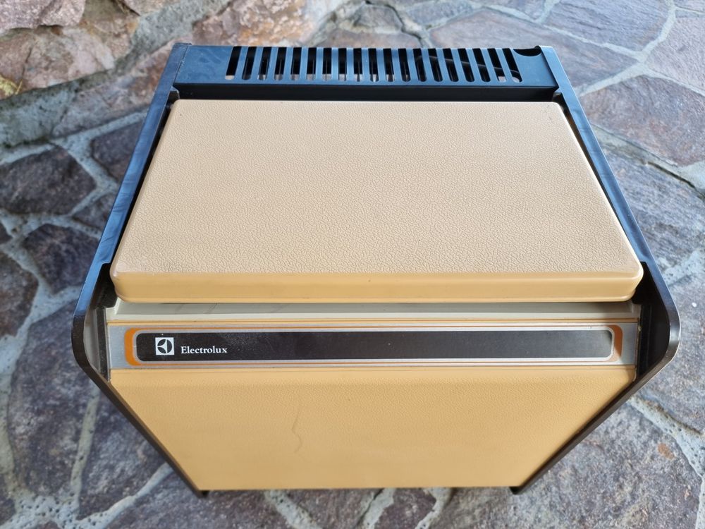Camping Kühlschrank Electrolux RC 110 C | Kaufen auf Ricardo