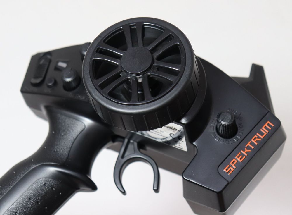 Spektrum DX2E 2.4GHz DSMR Sender 2-Kanal | Kaufen auf Ricardo