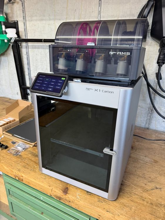 Bambu Lab X1-Carbon Combo mit AMS und diversem Zubehör (Gebraucht) in ...