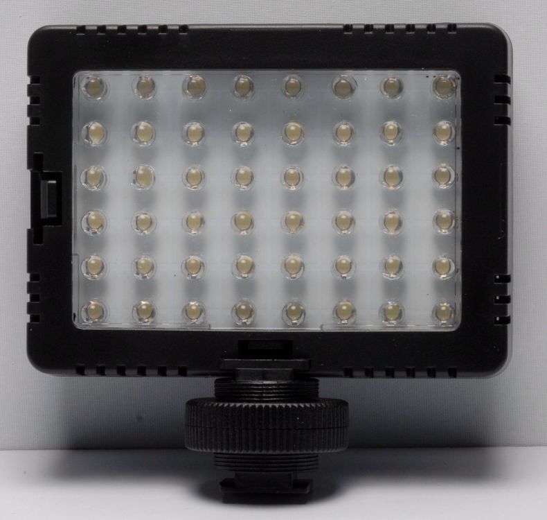 JJC®LED - 48D / Foto-/Universalleuchte-idal für Systemkamera (Neu und ...
