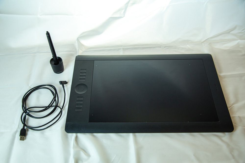 Wacom Intuos 5 Touch - Large PTH-850 (Gebraucht) in Zürich für CHF 60 ...