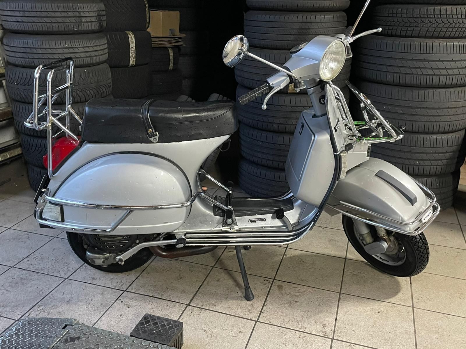 Vespa PX 125 E mit Rev. Motor und vielen Extras (Gebraucht) in ...