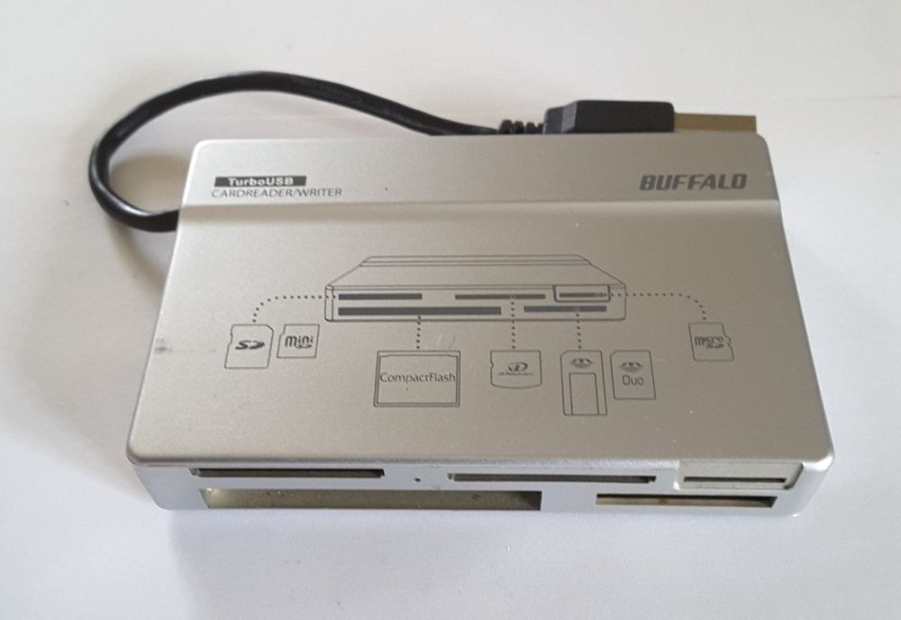 Buffalo USB SD-Card Reader (Gebraucht) in für CHF 7 – mit Lieferung auf ...
