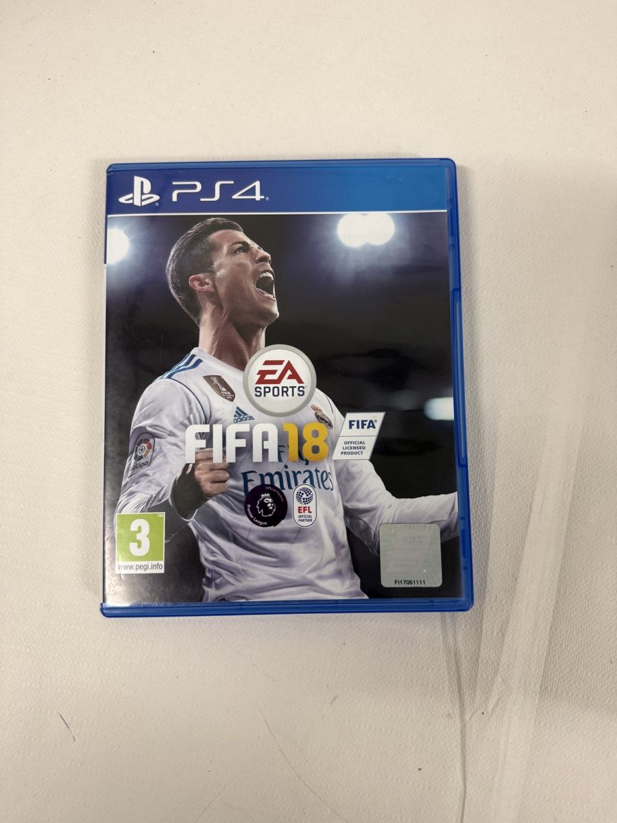 FIFA 18 und Man Eater für PS4 (Gebraucht) in Erlenbach ZH für CHF 9 ...