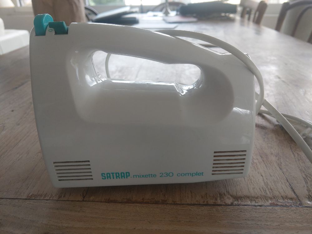 Mixer Satrap mixette 230 complet (Gebraucht) in Belp für CHF 5 – mit ...