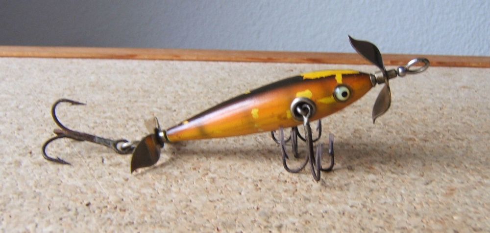 SELTENER, ANTIKER PROPELLER-WOBBLER MIT GLASAUGEN (Gebraucht) in ...