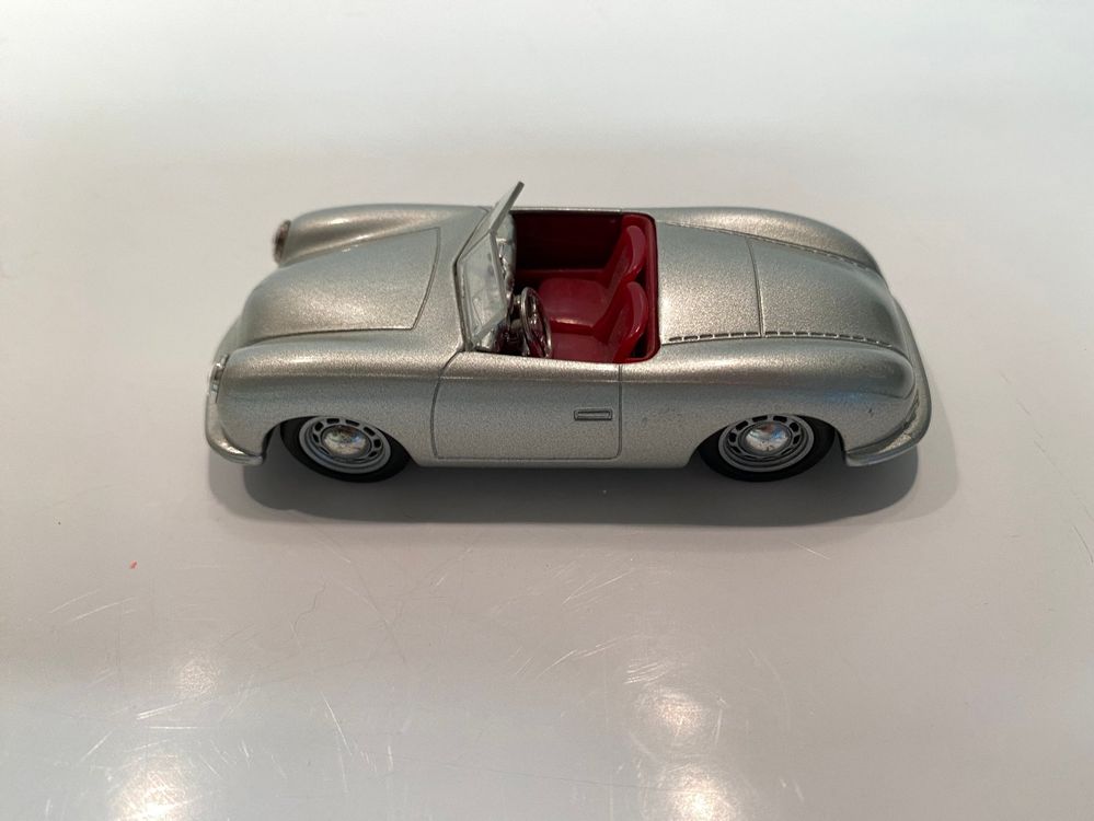 Porsche Nr. 1 1948 High Speed 1-43 / 92 (Gebraucht) in Kerzers für CHF 5 – mit Lieferung auf ...