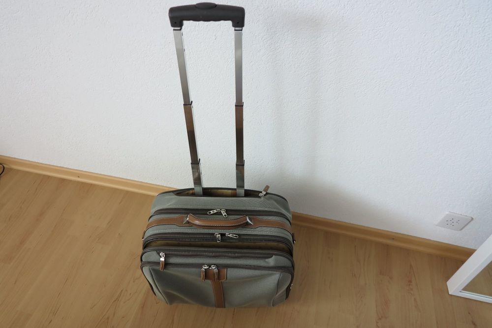 Samsonite Rollkoffer Handgepäck (nur Abholung) (Gebraucht) in Ostermundigen für CHF 1 – nur ...