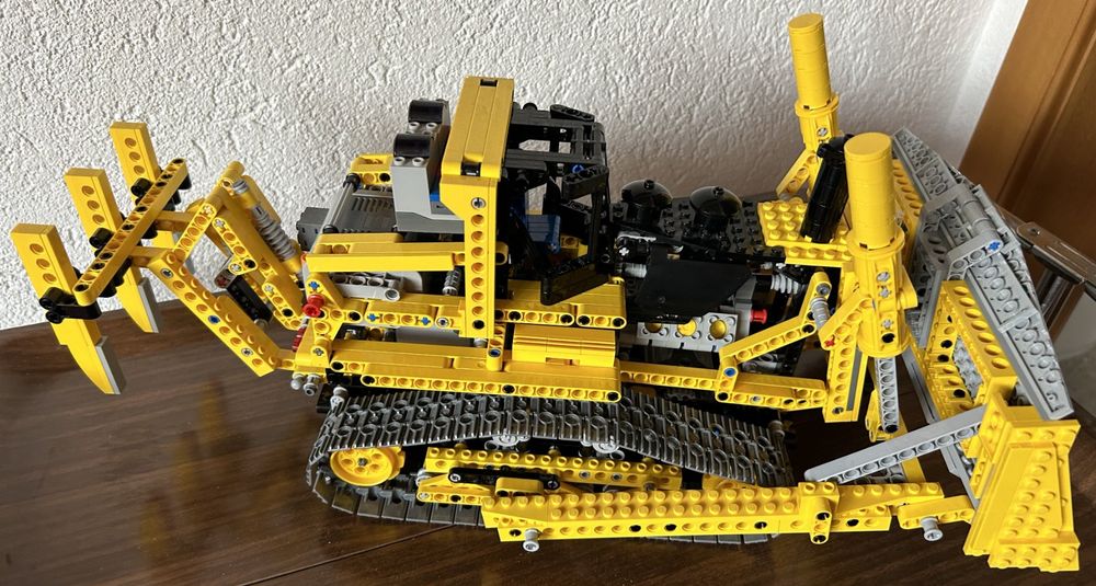 Lego Technic 8275 - Motorized Bulldozer - zerlegt | Kaufen auf Ricardo