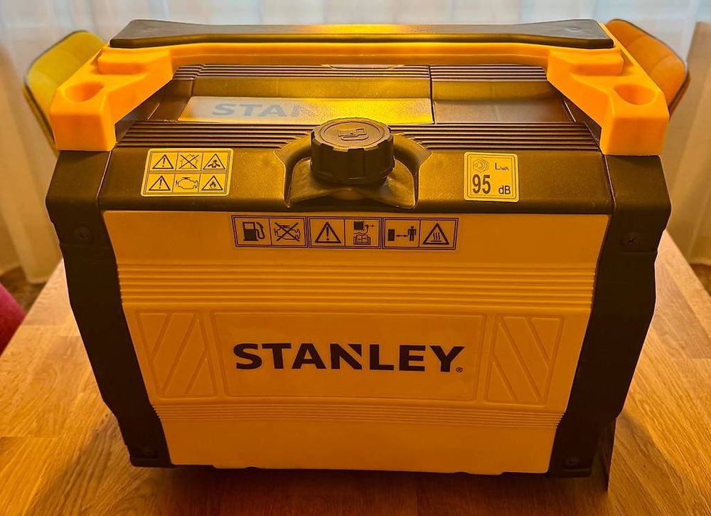 NEUER STANLEY Stromgenerator SIG 1200S (Gebraucht) in Winkel für CHF ...