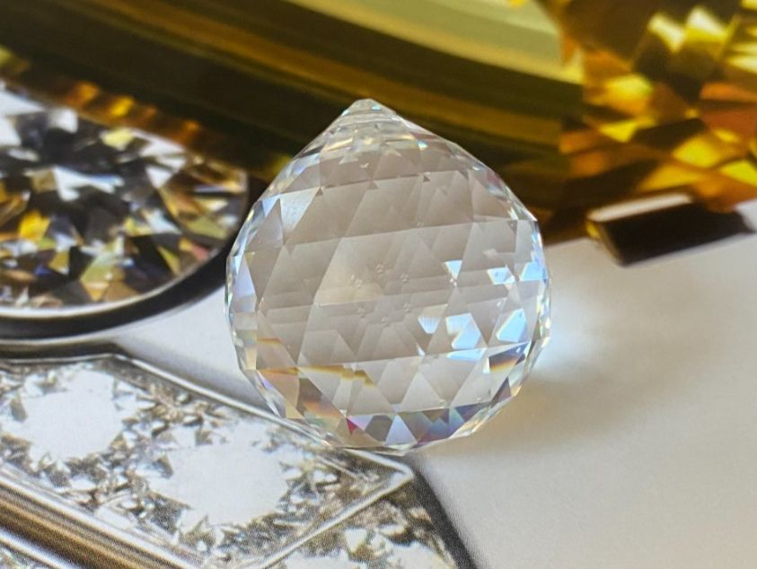 Feng Shui Kristall - Facettenkugel - Feng Shui Crystal (Gebraucht) in ...