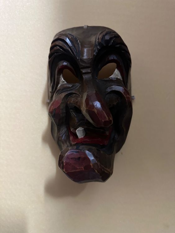 Holzmaske Einzelstück Hexe Fasnacht | Kaufen auf Ricardo Holzmaske Einzelstück Hexe Fasnacht | Kaufen auf Ricardo