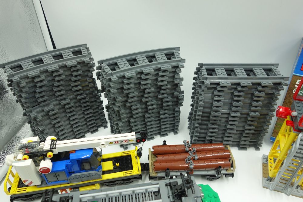 Lego City Zug Set (60198 + 60197), plus Schienen | Kaufen auf Ricardo