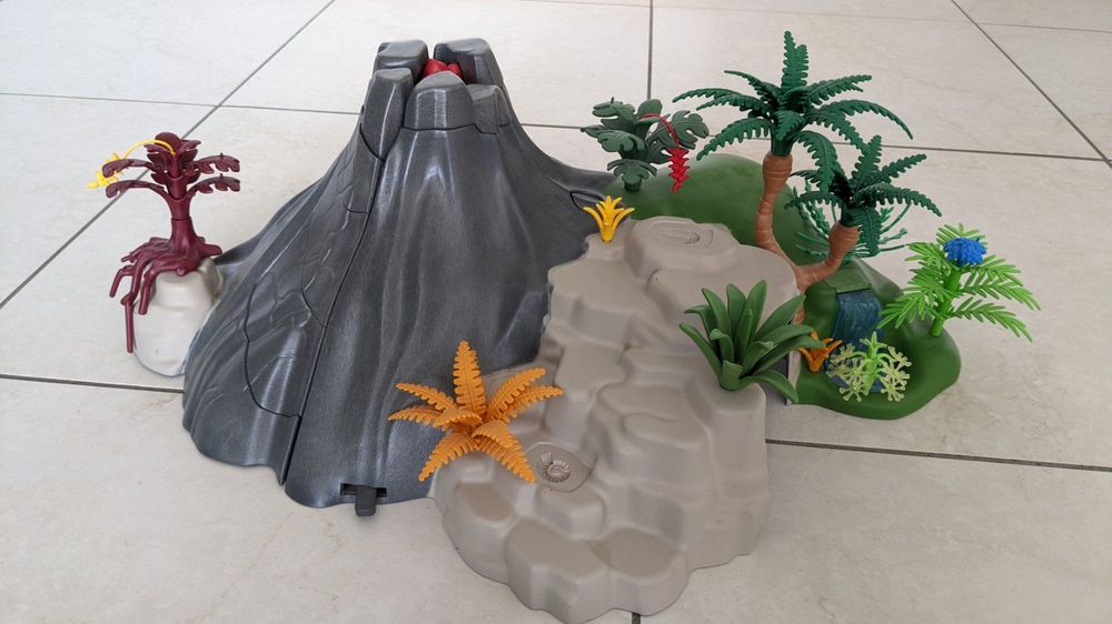 Playmobil Volcano Dinosaur set 5230 (Gebraucht) in Villars-sur-Glâne ...