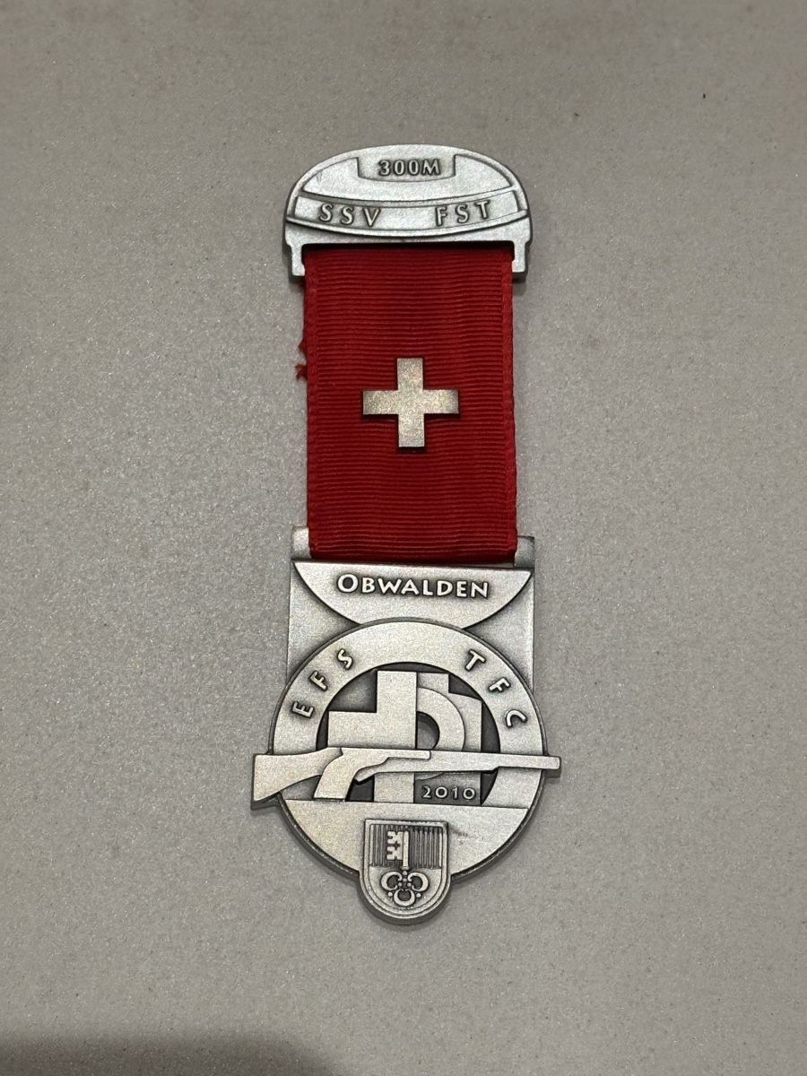 300 m, SSV/FST – Eidgenössischer Feldstich (Gebraucht) in Hinwil für ...