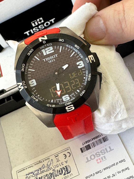 Tissot T-Touch Solar mit Box und Papiere läuft | Acheter sur Ricardo