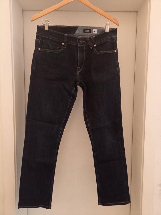 Volcom jeans Vorta slim straight 30 (Gebraucht) in Fribourg für CHF 10 ...