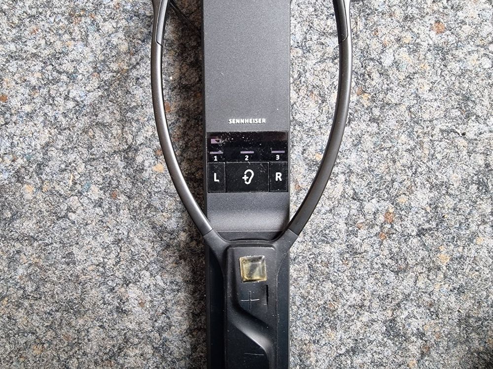 Sennheiser TR5000 : Transmitter und Ladestation funktioniert (Gebraucht) in Zürich für CHF 10 ...