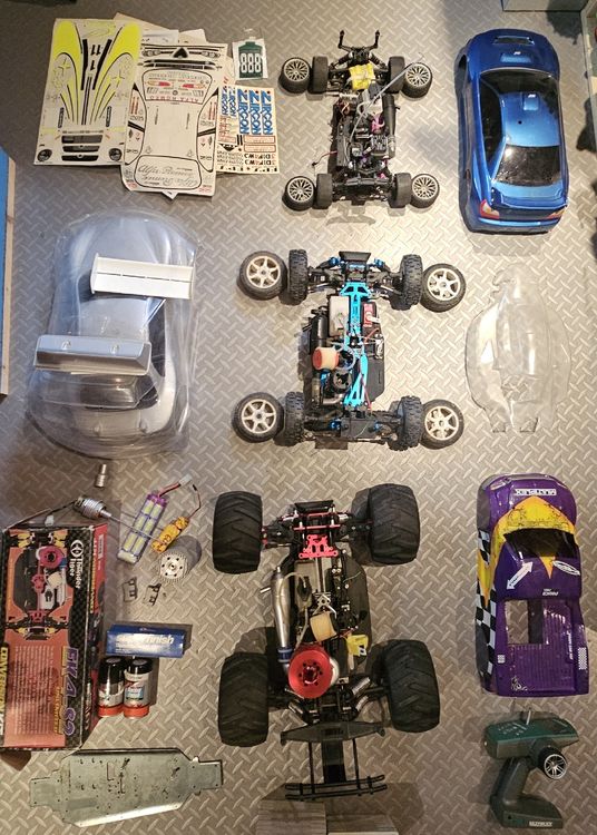 Benzin RC cars set (Gebraucht) in Loveresse für CHF 399 – nur Abholung ...