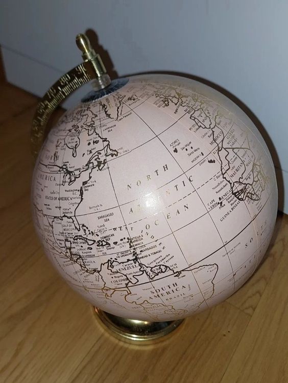 Globus von Maison du Monde | Kaufen auf Ricardo