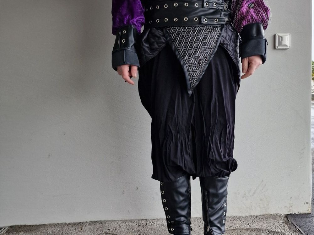 Fasnachtskostüm m. Grind ungebraucht / Neu / zirka 30 jährig | Kaufen ...