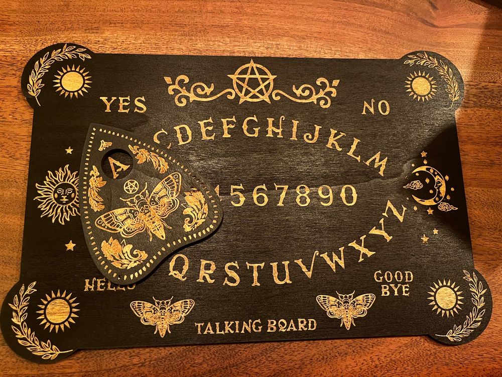Ouija Brett mit Tarot Karte Ständer (Neu und originalverpackt) in Gams ...
