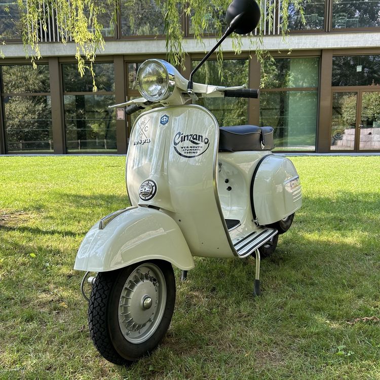 Vespa Piaggio 125 t.s 1978 (Neu (gemäss Beschreibung)) in Pianezzo für CHF 6800 – nur Abholung ...